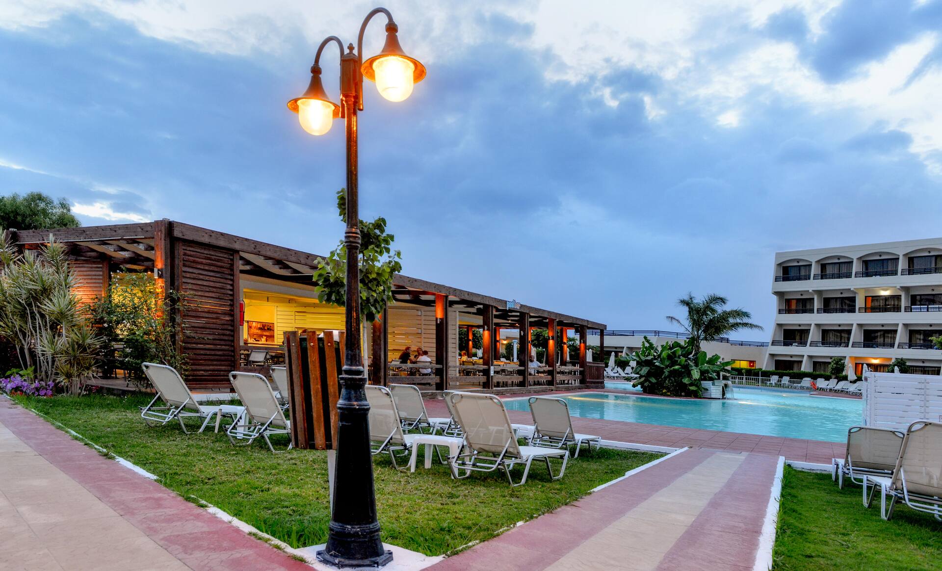 Hotelli Sol by Melia Cosmopolitan Rhodes - Ixia, Rodos - Kreikka ...