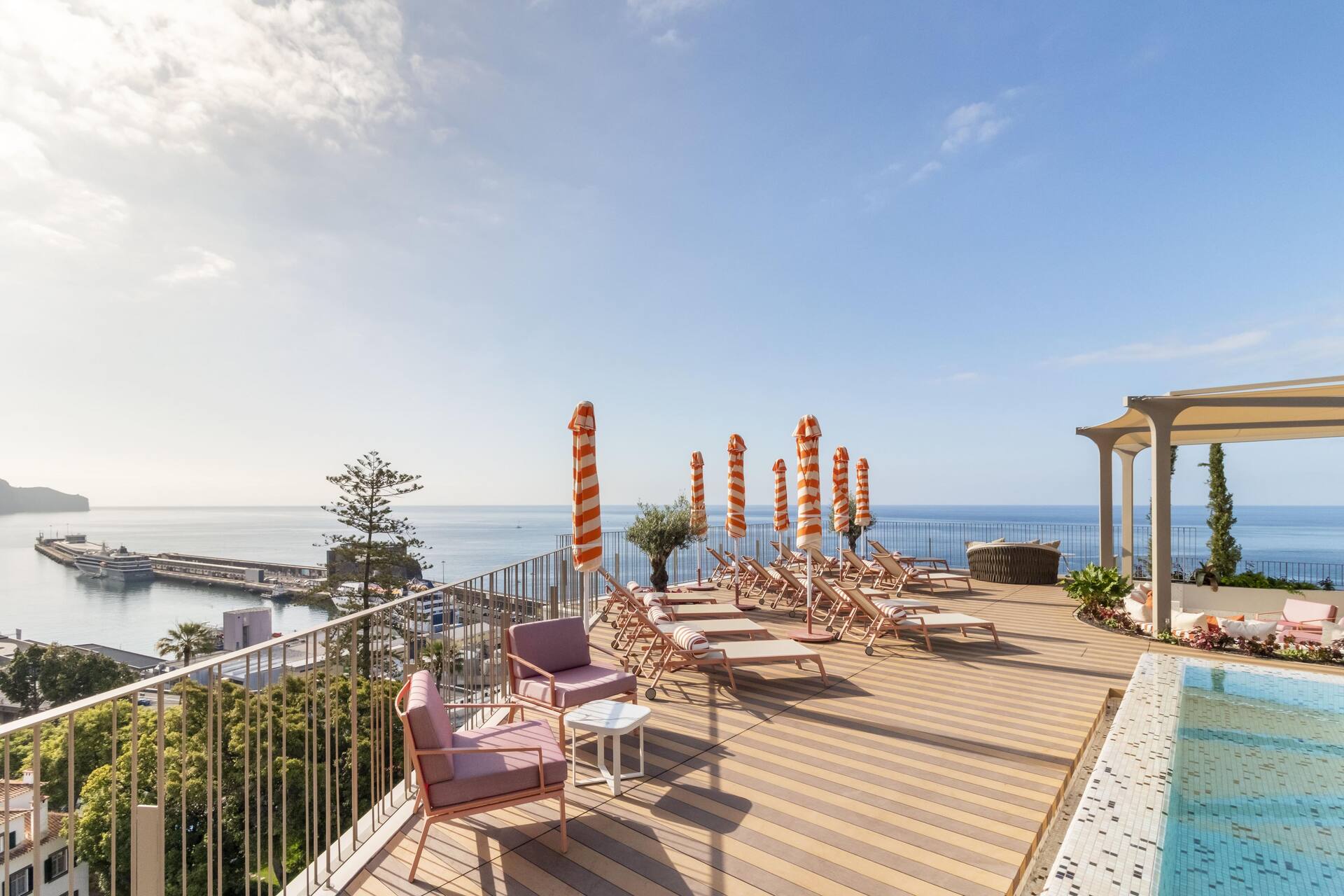 Hotelli NEXT by Savoy Signature - Madeira - Portugali | Aurinkomatkat