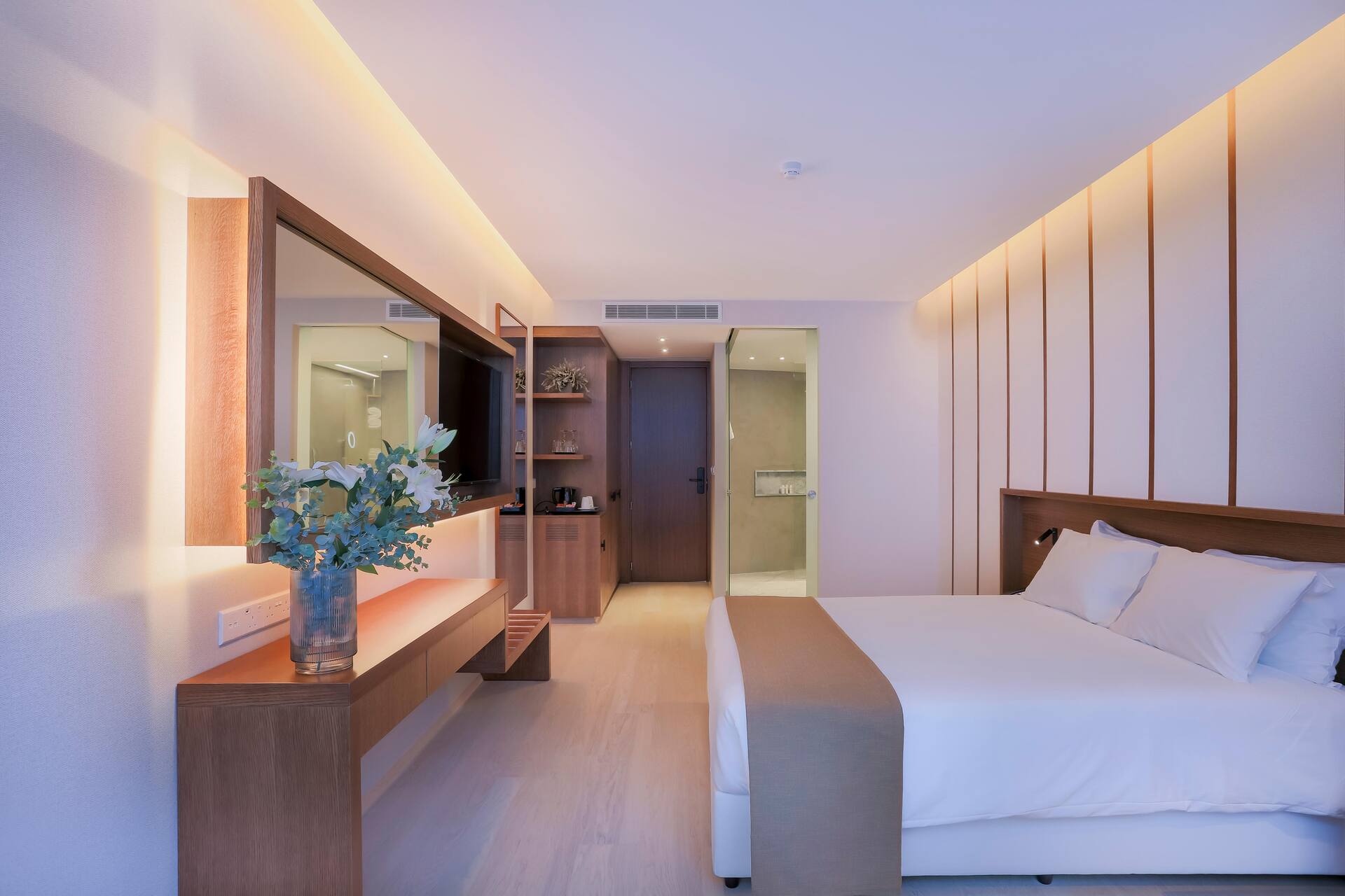 Hotelli Radisson Beach Resort Larnaca - Larnaka - Kypros | Aurinkomatkat